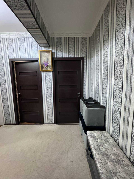 3 xonali 1-qavat 5 qavatli yangi gishtli dom 60m²\\nAdres: 7-mkr