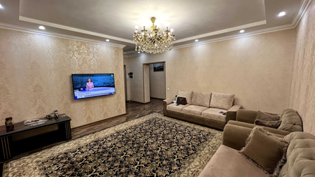 ПРОДАЖА 4/3/4 Кирпич ЦУМ, Айбек. С мебелью и техникой.