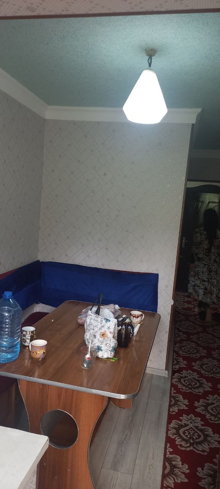 Paskualni oldida 1etaj 3xonalik