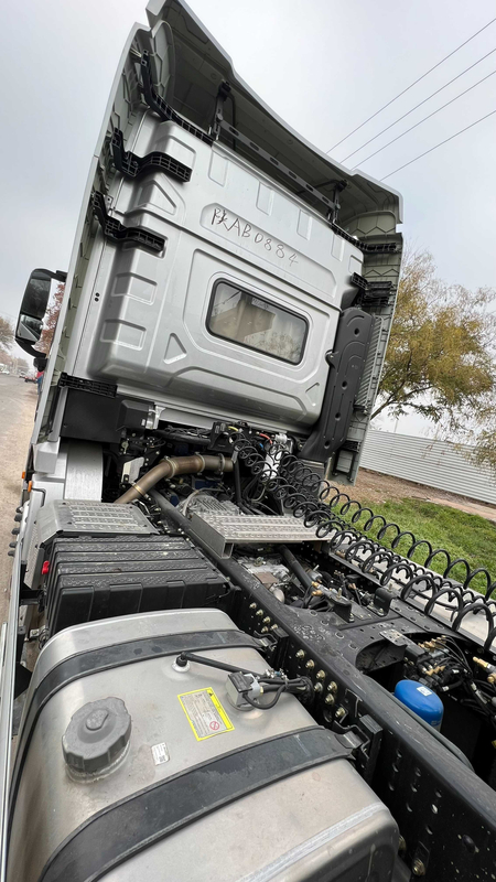 SHACMAN Х5000 4x2 тягач (АМТ)+Автовоз трелер 8та машина сигади