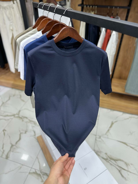 В продаже оригинальные футболки ZEGNA!