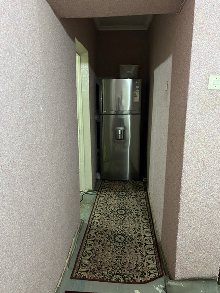 Продается 2 ком своя кирпич 2 этаж