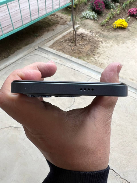 Spark Tecno deyarli yengi