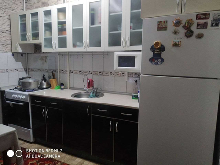 Срочно! Ц15 Жангох 2/4/9. Первая линия, Отдельный вход