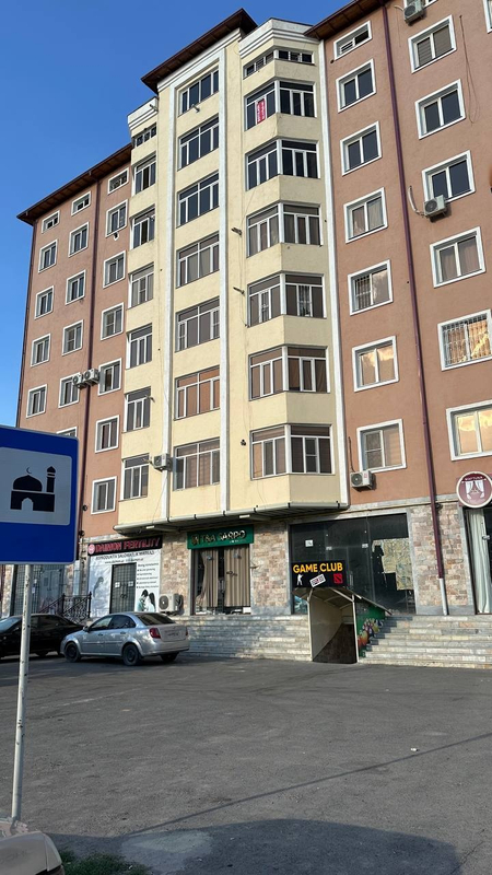 Продаётся  3х комнатная квартира