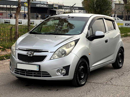 Srochno Chevrolet Spark Mexanika (Metan Gaz)
