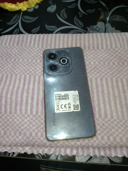 Infinix hot 40 i