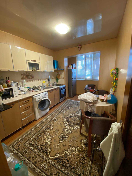 (К122960) Продается 4-х комнатная квартира в Мирабадском районе.