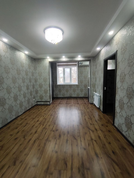 Аренда 2-3/4/4  50м²