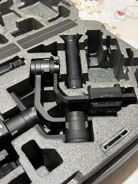 Ronin s sotiladi
