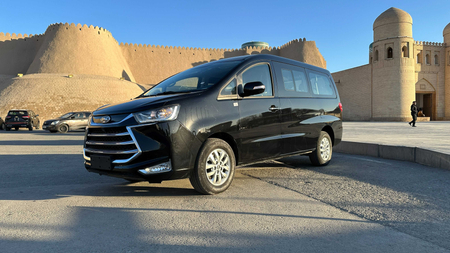 JAC M4 REFINE full pozitsiyasi arzon narxlarda
