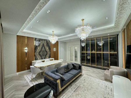 Продам квартиру 3/5/10/142м2 ЖК Казахстан Метро минор Ц-6 Алайский