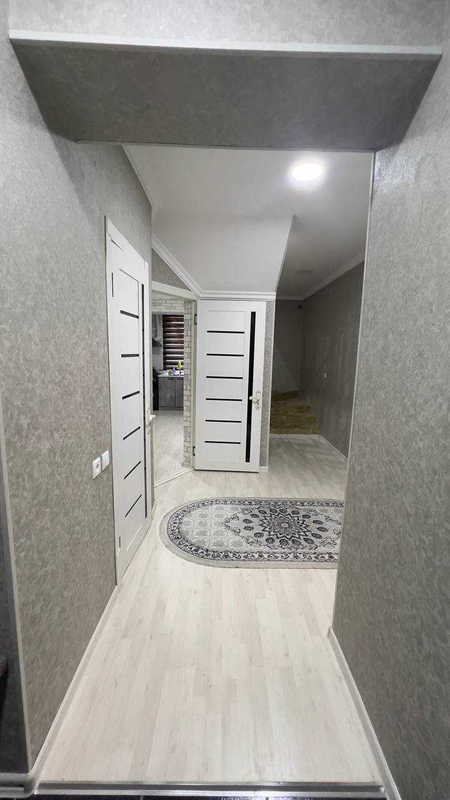 5 xonali kvartira sotiladi. e'lon id: 255996