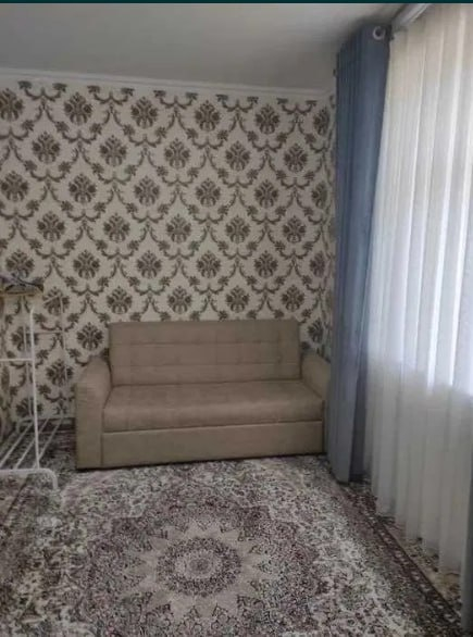 Ш.Руставели ПРОДАЮ 1/2/8 текстиль мост