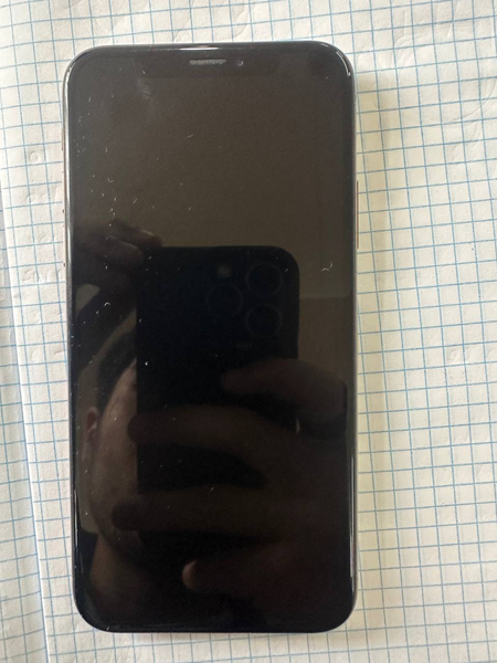 Iphone xs xoladi ideal qurt sastayaniya