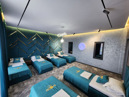 Оила ва Дўстлар учун MOON VILLA  Чорбогда жойлашган