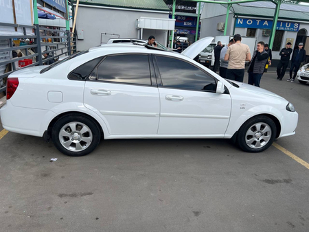 Chevrolet Jentra