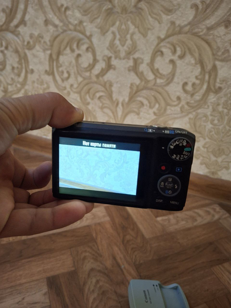 Фотоаппарат Canon PC1742