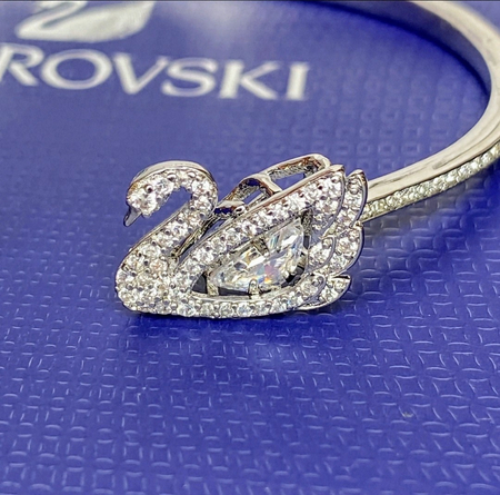 Браслет Swarovski бэнгл