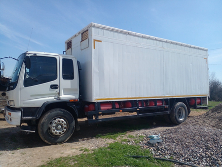 Isuzu gffggggggg