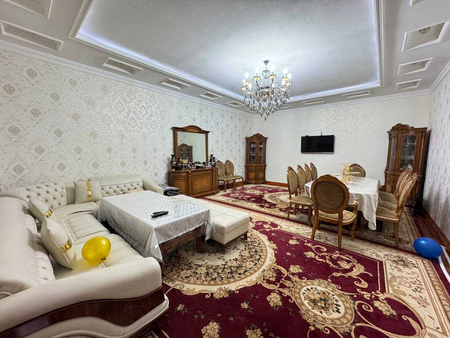 4 sotixli 2 qavat qilib qurilgan hovli sotiladi.