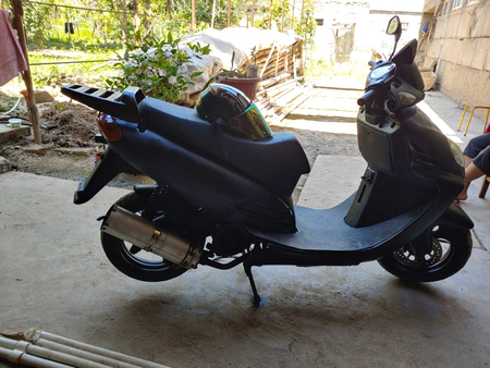 Skuter sotiladi 150 kub