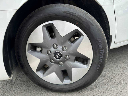 Hyundai  STARIA 9 кишилик