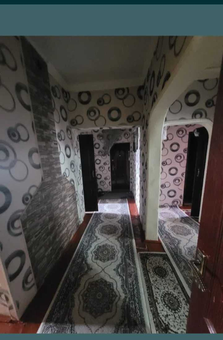 Qarshi markazi kvartira. Kelishamiz.