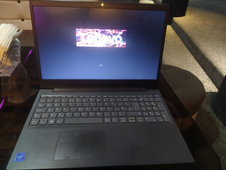 Lenovo karopkasi bor