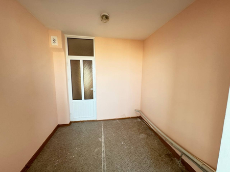 Продается 4х комнатная по цене 3х комнатный в районе Саттепо