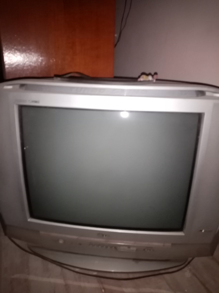 Продаётся телевизор