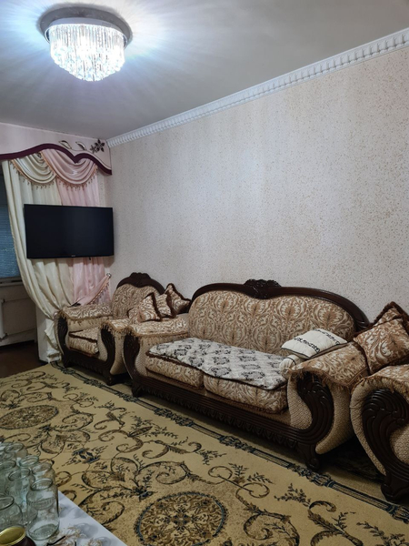 Ялангач ив  2/2/4 ор.р институт культуры салон красоты Алиса
