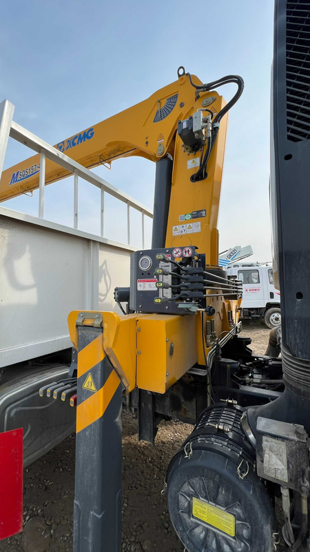 SHACMAN L3000 xcmg 6,3т кран манипулятор сотувда мавжуд. Dongfeng/howo