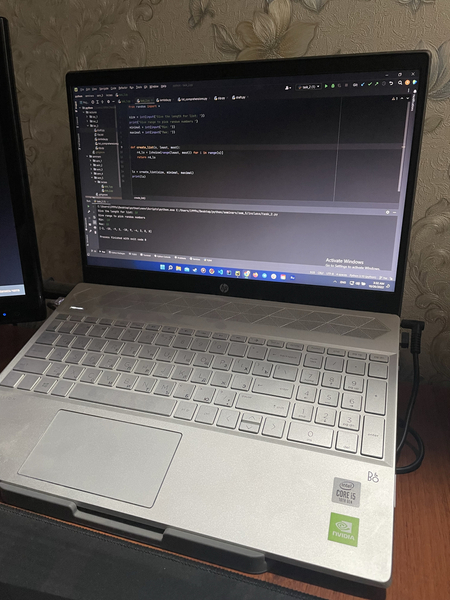 Продается ноутбук HP Pavilion 15 core i 5 11-поколение