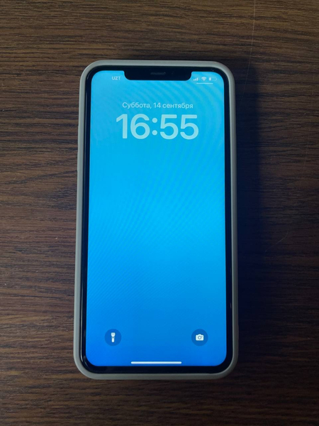 Продаю iPhone 11 pro Max 64