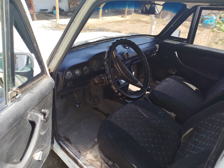 Сотилади VAZ 2106