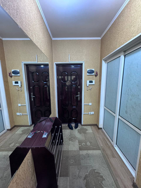 Продаю свою 1*2/2/5 массив Башлык 2*3 балкон не торец можно ипотеку