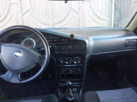Chevrolet nexia2