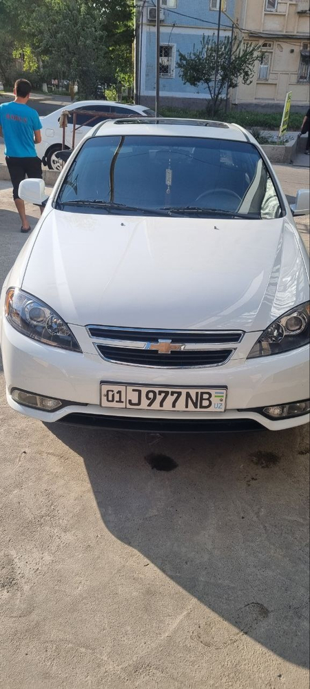 Gentra 1.5. 2018 oq, top toza.