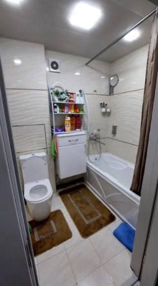 Аренда Яккасарай Шота Руставели 3- ком 4/5 80м⅔