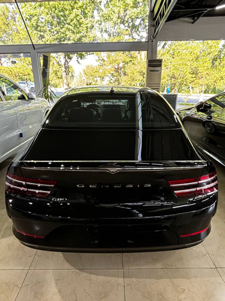 Genesis G80 electrofied