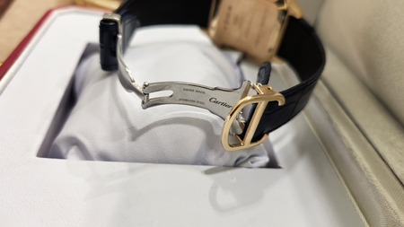 Золотые часы Cartier