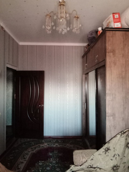 продаётся квартира четырёх комнатная