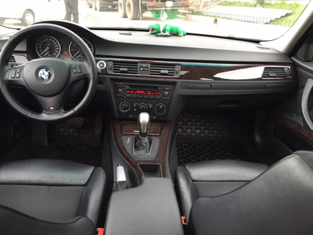 BMW 325 xi e90 2006 год АКПП