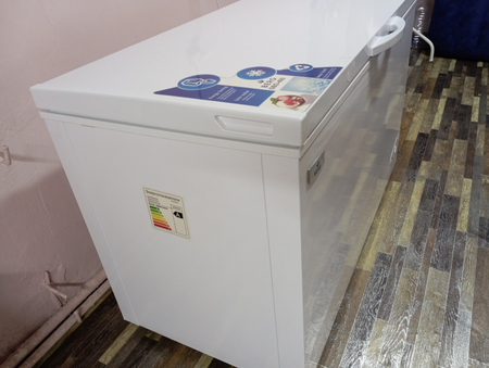 Продам морозильник ларь BERG SBD-400