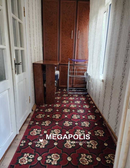 .Продается 1-этаж. До Метро 1 мин. Стоянка имеется можно в Ипотека