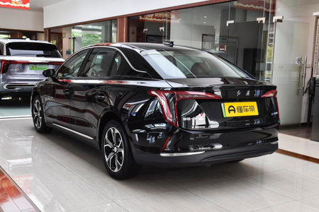 HONGQI EQ 5  450 km 4 o\\\'rindiqlik Biznes klass