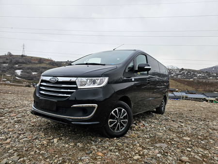 JAC M3 Miniven Maxalliy turizm va oilaviy (8+1) Boshlang'ich 20%