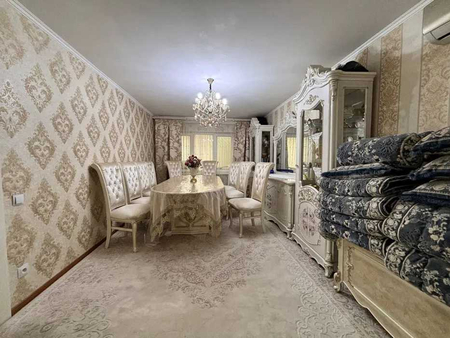 Срочно продаётся квартира в центре 3х Комнатная 167682