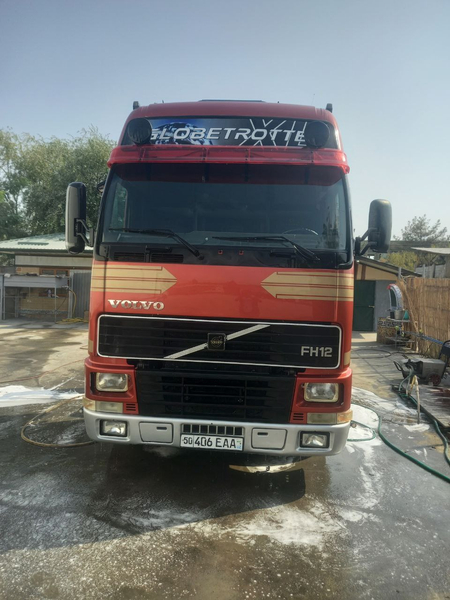 VOLVO FH12 срочна Сотилади